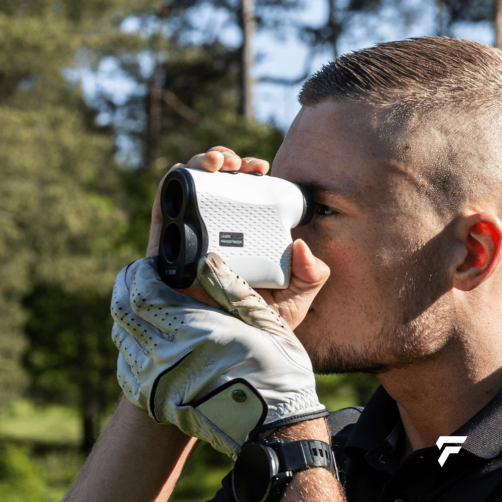 Range Finder | Laser Golf Distance Finder – FinalPutt